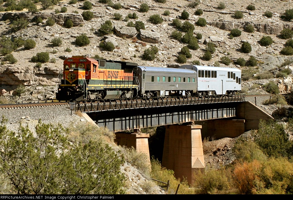 BNSF 8600, 81, and 80